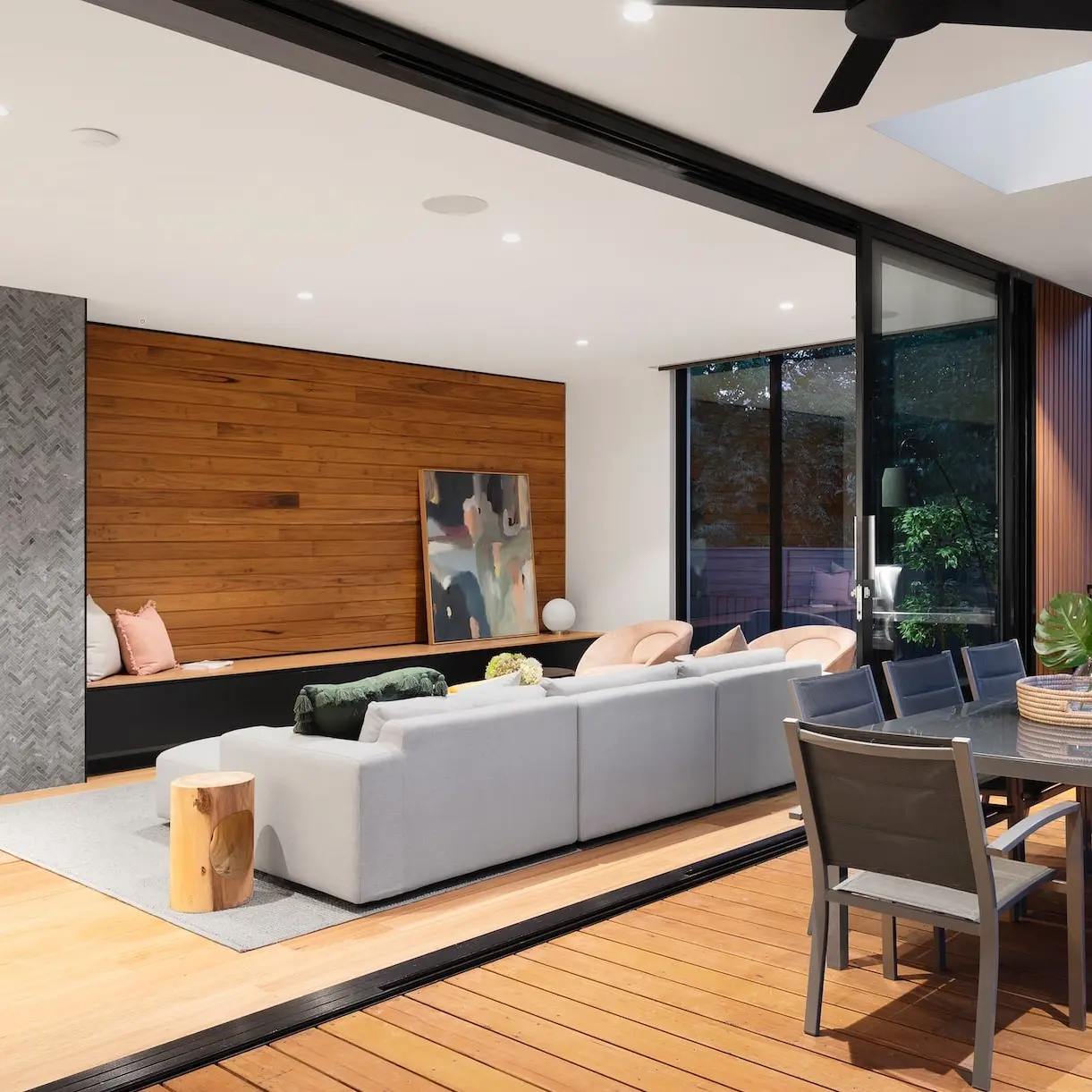 LumenCache plug & play, designed for builders